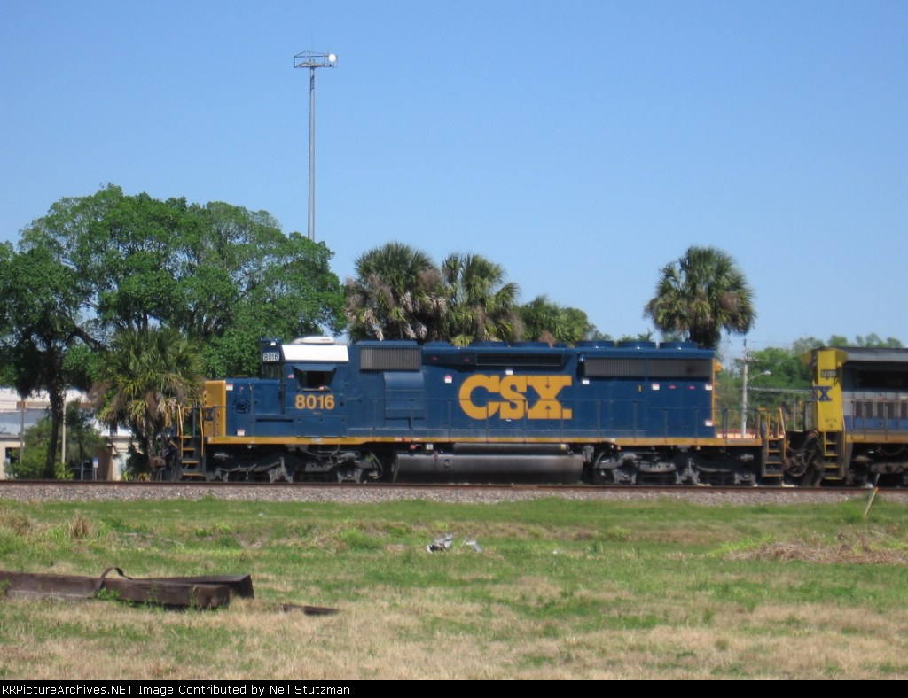 CSX 8016